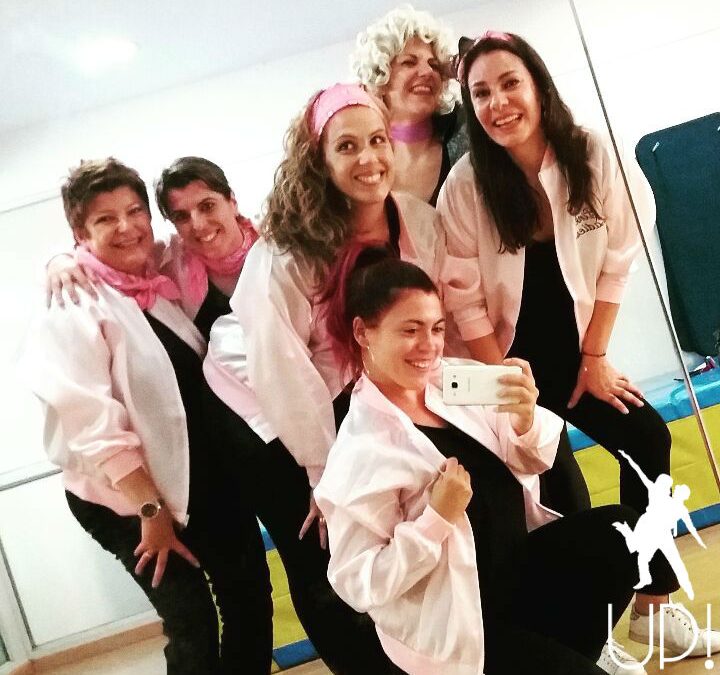 taller-baile-entre-amigas-grease-barcelona-upespectacles-02 | Up!Dansa